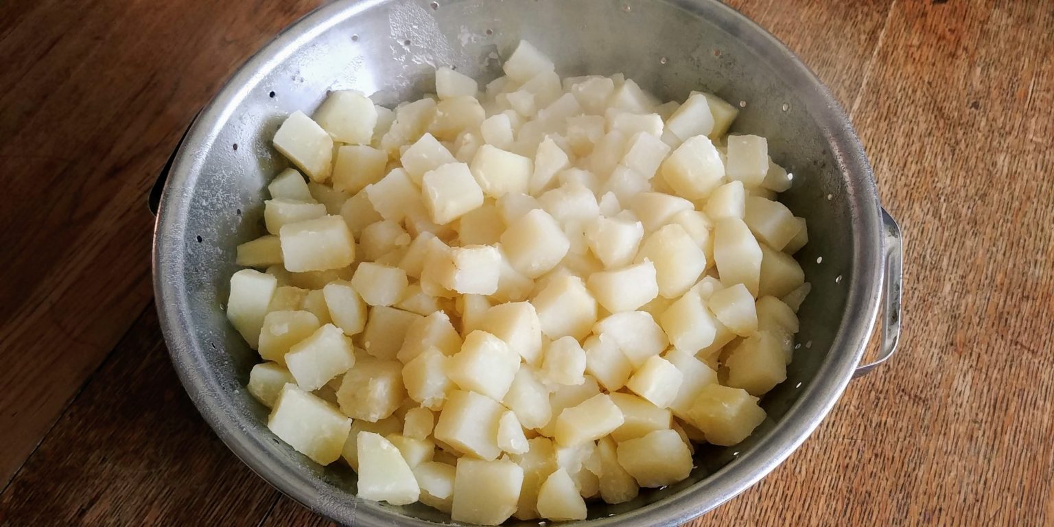 Make-Ahead Mashed Potatoes - The Kitchen Wench